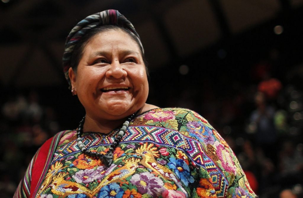 10 impactantes frases de Rigoberta Menchú | Revista KENA México