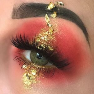Makeup con brillos, ¿lo has intentado? | Revista KENA México