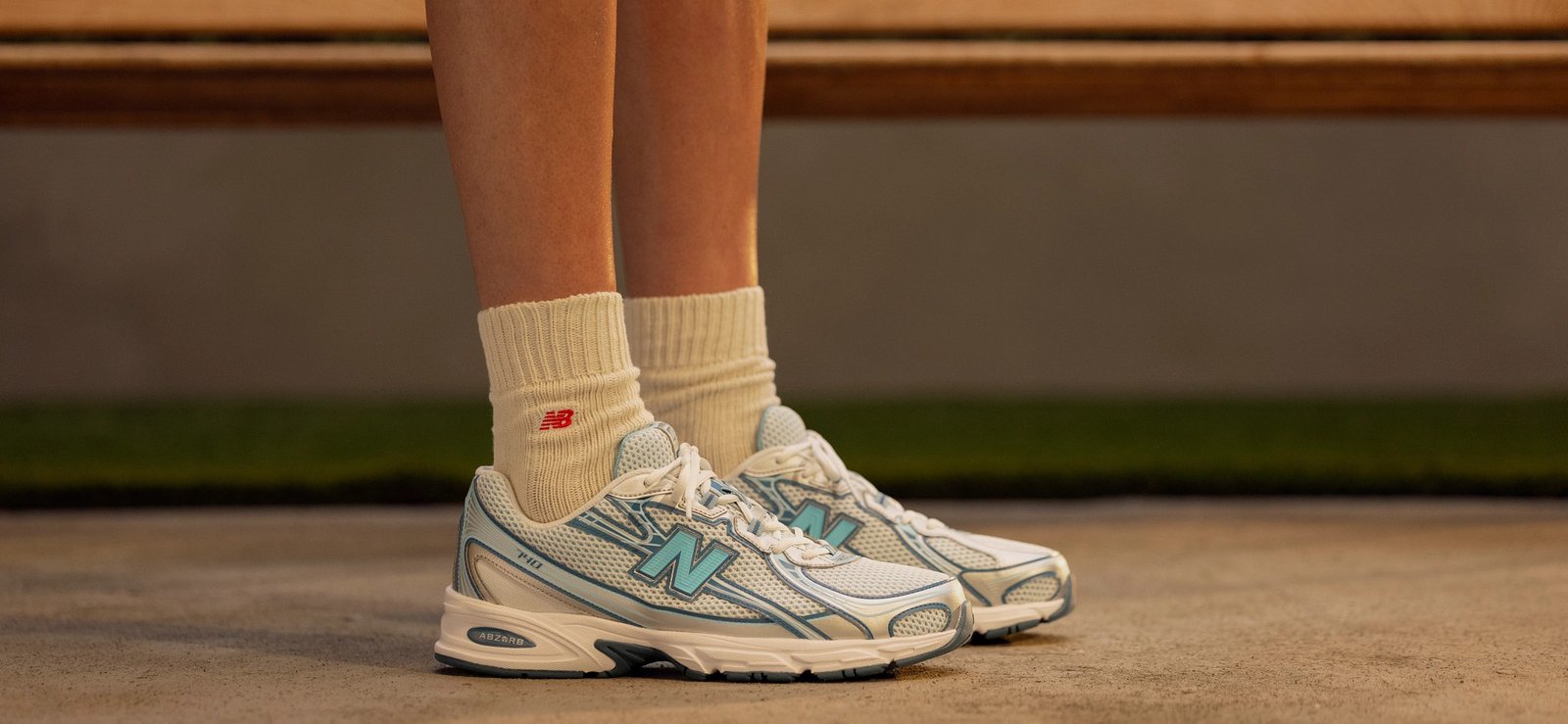 NB740: New Balance presenta el regreso de sus icónicos tenis | Revista ...